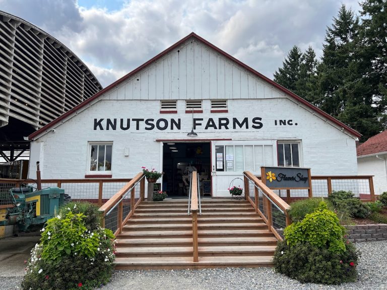 Knutson Farms In Sumner, Washington: Year-round Bliss
